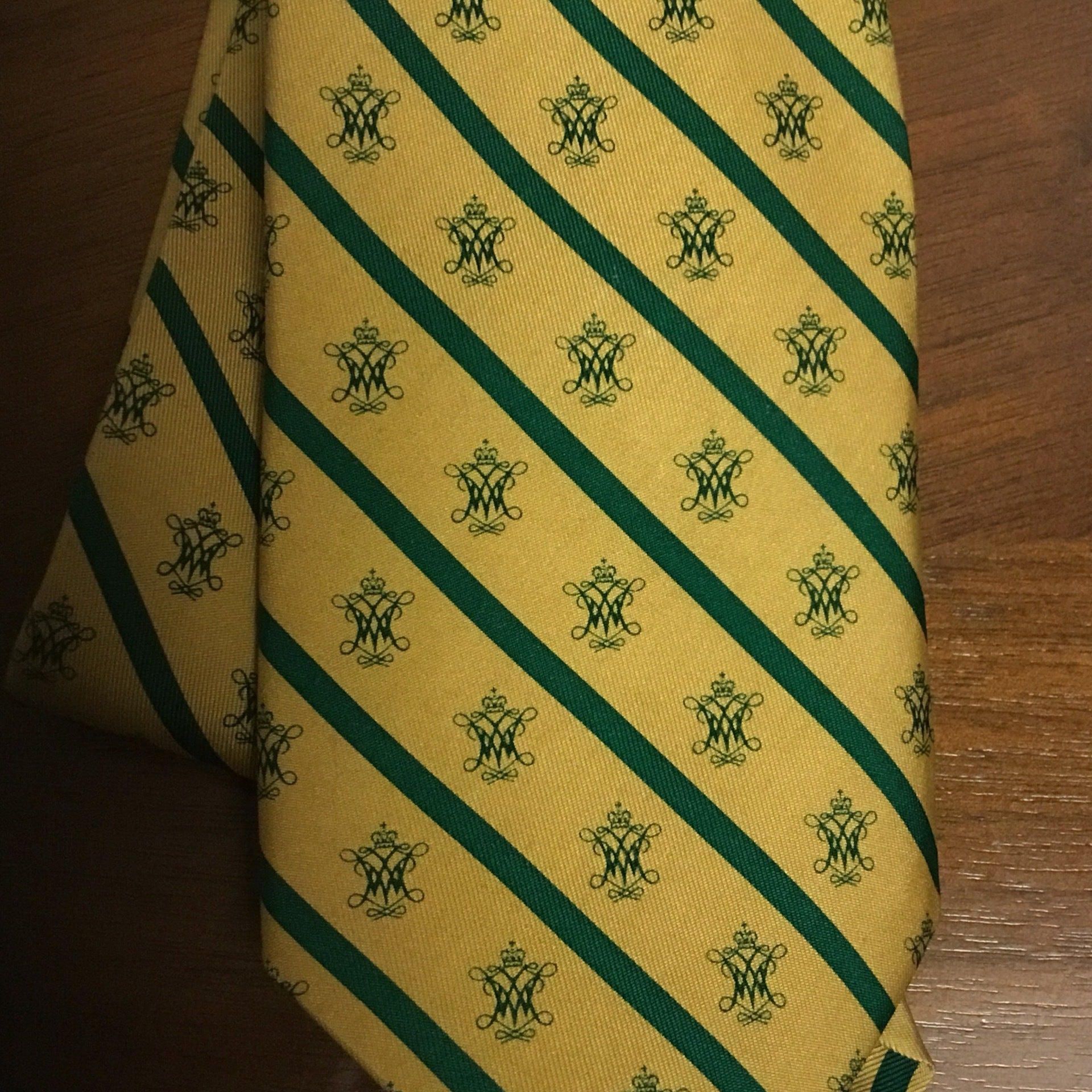 Vineyard Vines Patterns Yellow